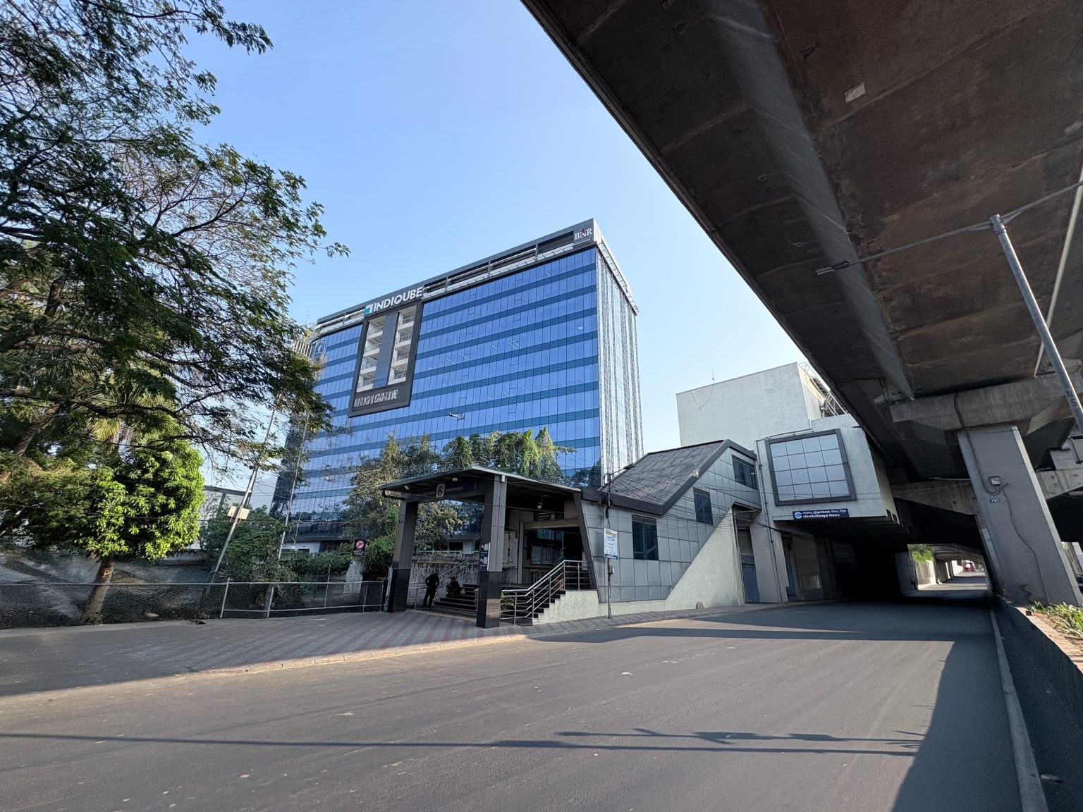 Coworking Spaces in Guindy | IndiQube Alpine